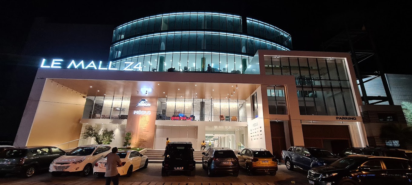 Le mall Z4 Abidjan - Visit Abidjan